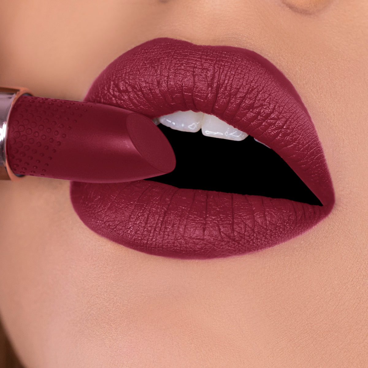 Creamy Lipstick – Hanan Dashti